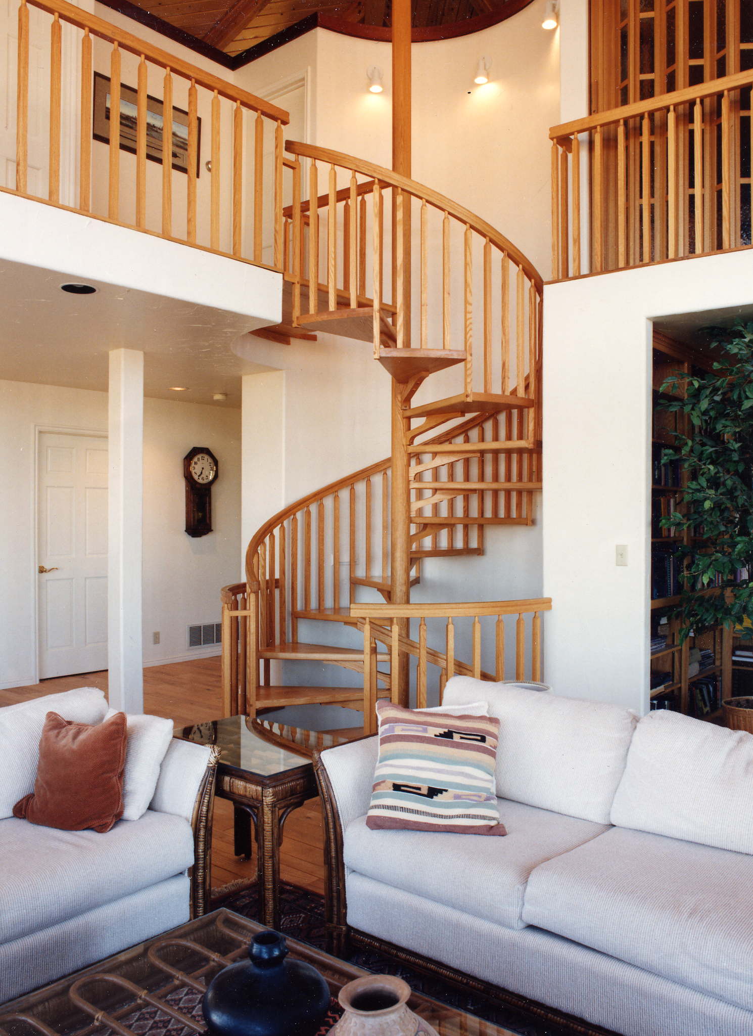 Newman Wood Systems - Custom Wooden Stairs